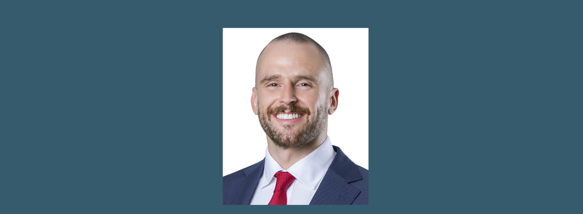 Alexander Hendry Joins Baker Botts as Corporate Partner